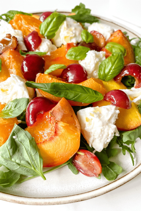 Baked stone fruit caprese salad (without tomatoes) - Throughthefibrofog